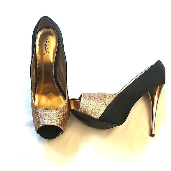 Qupid | Shoes | Qupid Peeptoe Platform Pumps | Poshmark
